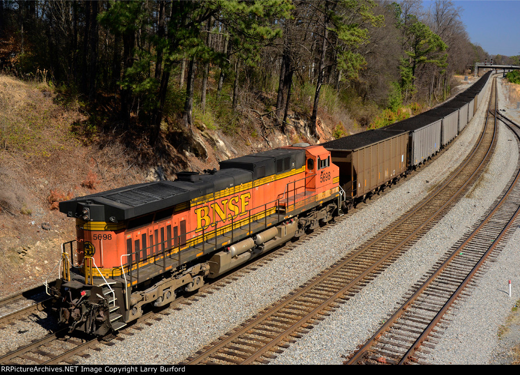 BNSF 5698